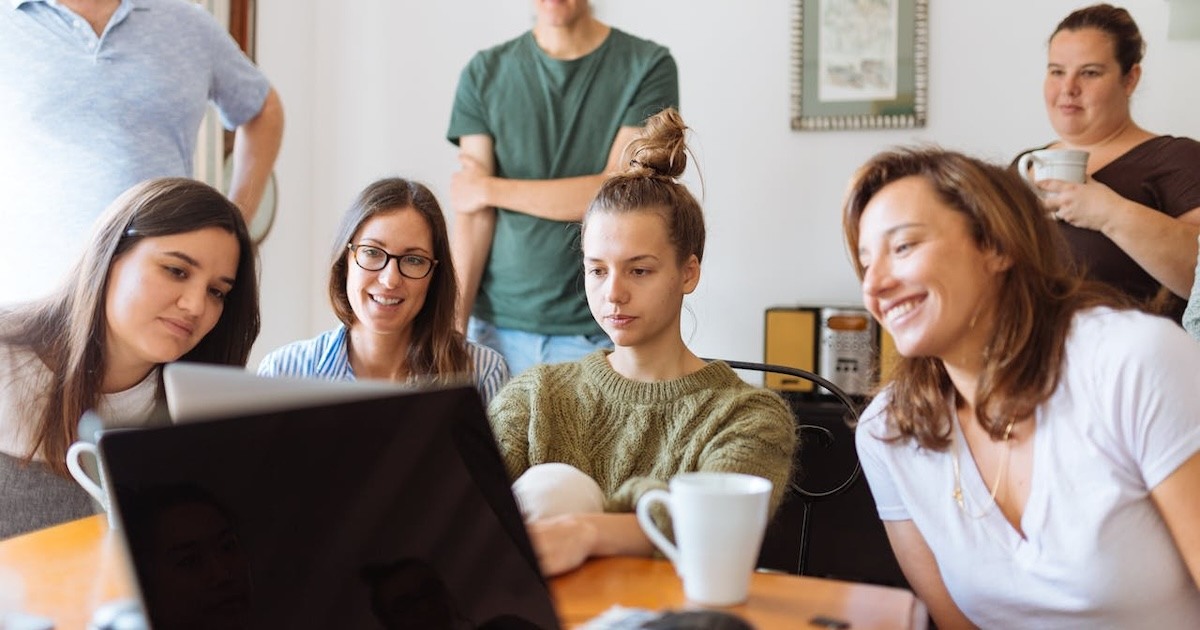 10 Best Software Engineer Programming Languages for Development in 2025