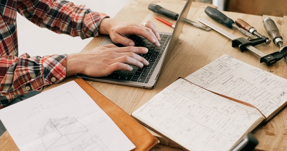 7 Best Go IDE Options for Fast Development in 2025