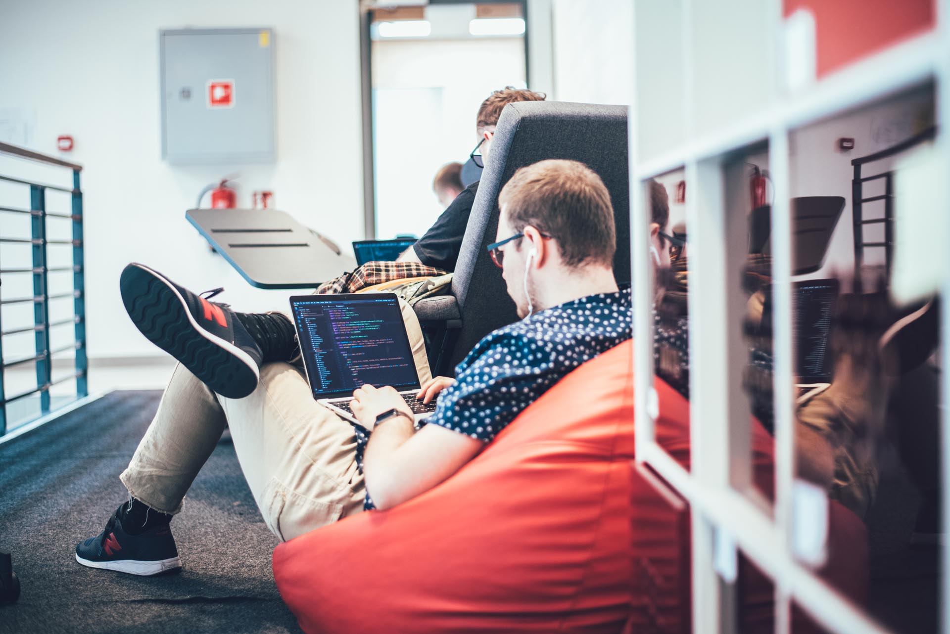 iOS App Security – How to Protect Users’ Sensitive Data in Mobile App